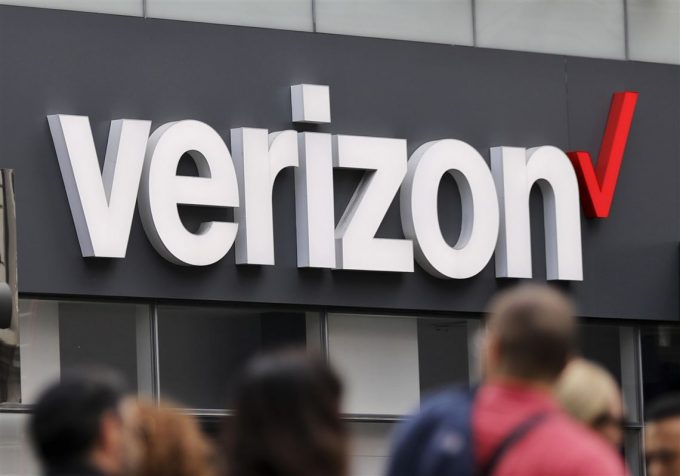 Verizon Wireless Net Worth & Earnings-How Much Money This Company Makes ...
