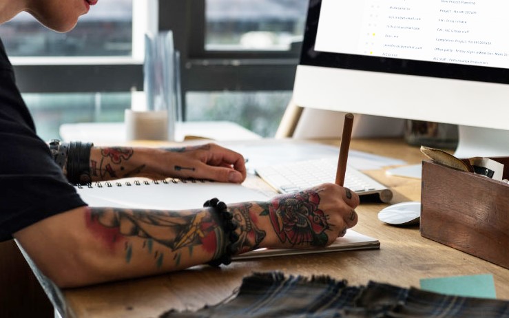 Can Employers Require Tattoos to Be Covered in The Workplace - Revenues ...